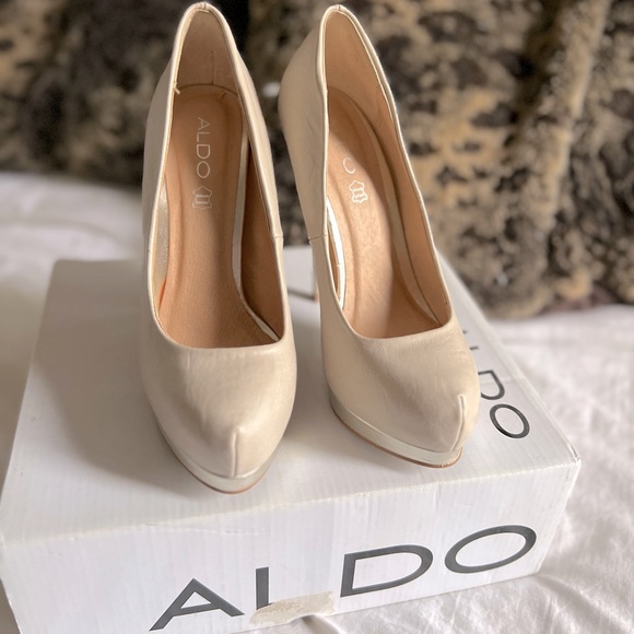 Aldo | Shoes | Cream Aldo Pumps | Poshmark
